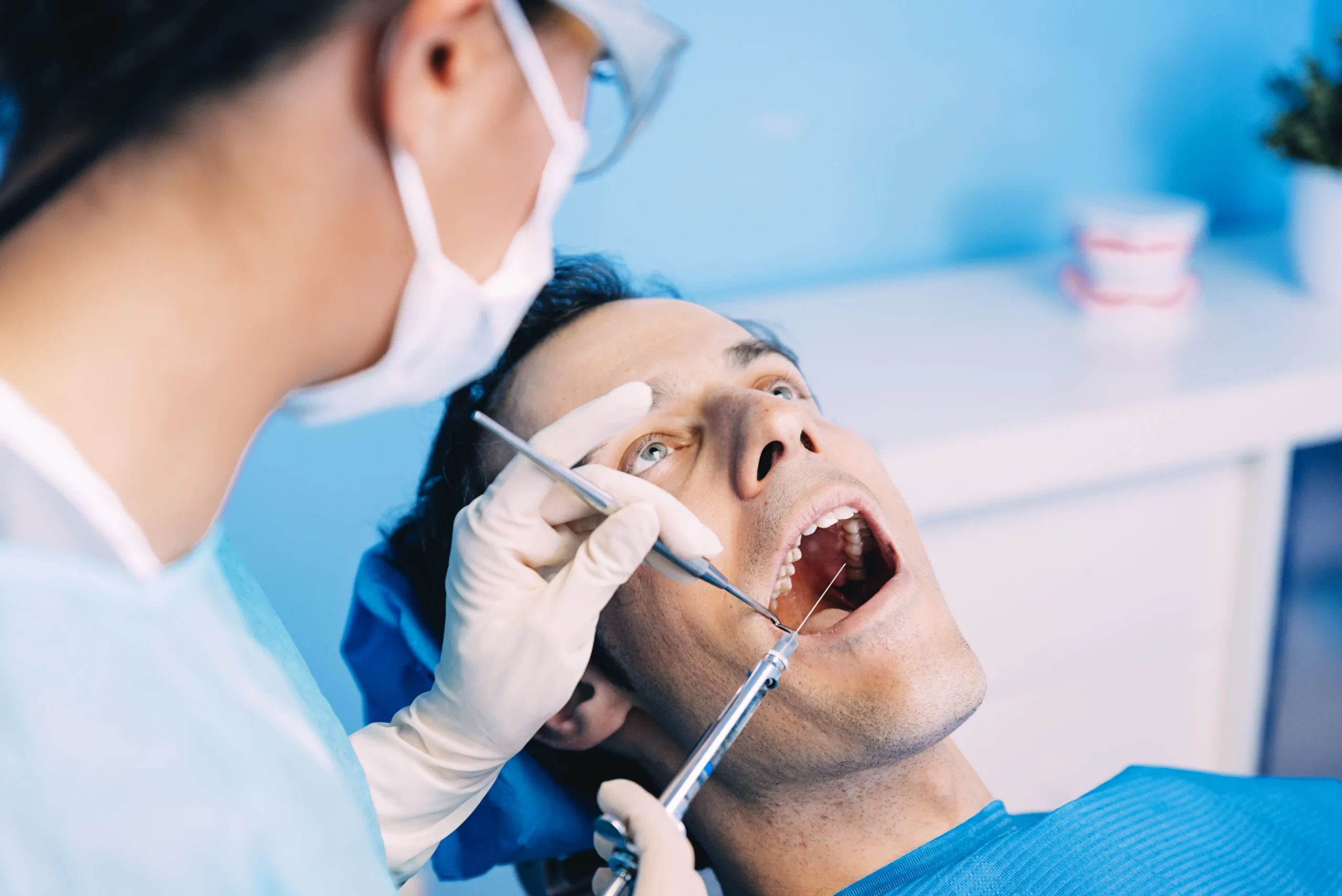 What You Should Know About Smoking After Tooth Extraction | DentSpa